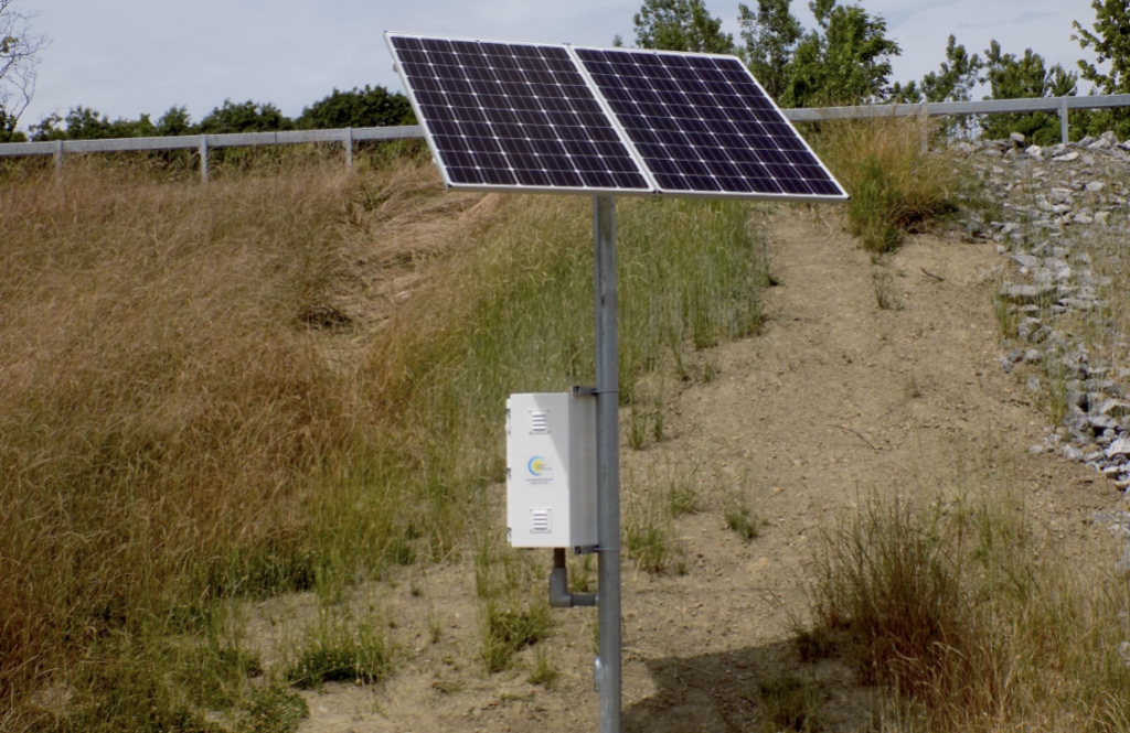 Pole-Mounted Off-Grid Solar: Power Without Boundaries - National Solar ...